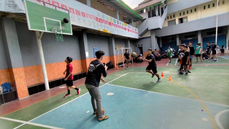 Deretan Ekskul Sekolah Unik yang Ada di Indonesia, Tertarik Buat Join?